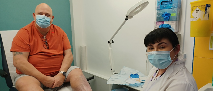 Manchester recruits the first European patient to chronic wound ...