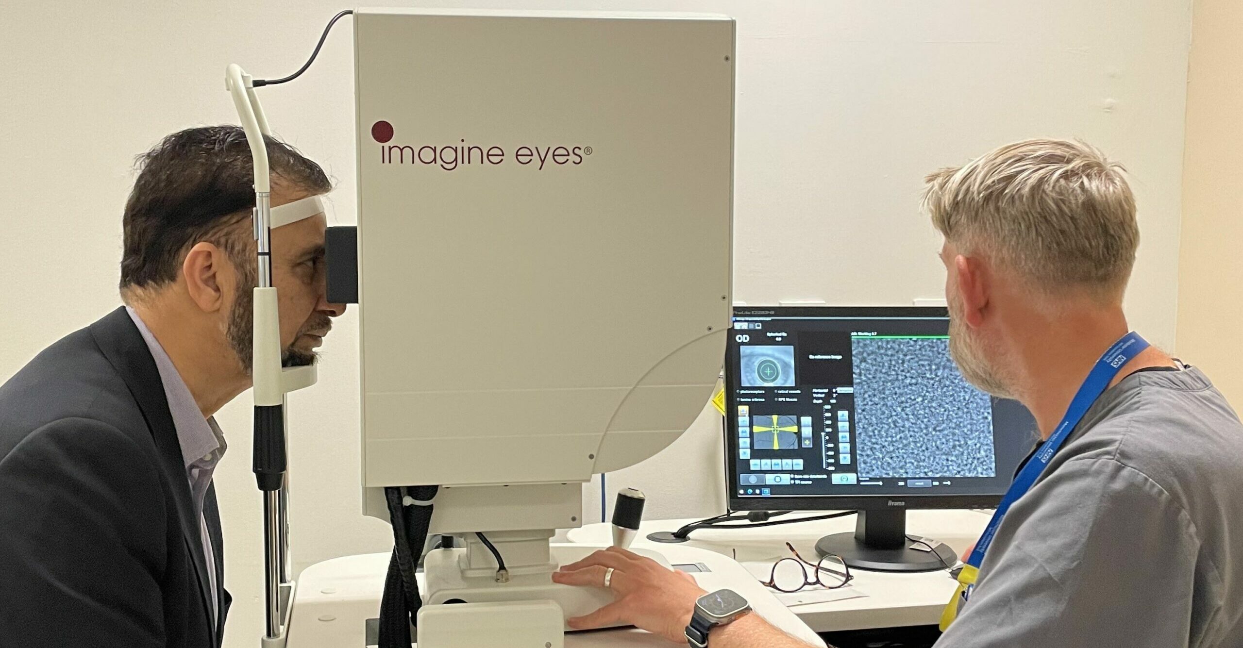 Local MP takes part in Manchester-led genetic eye research - Manchester ...