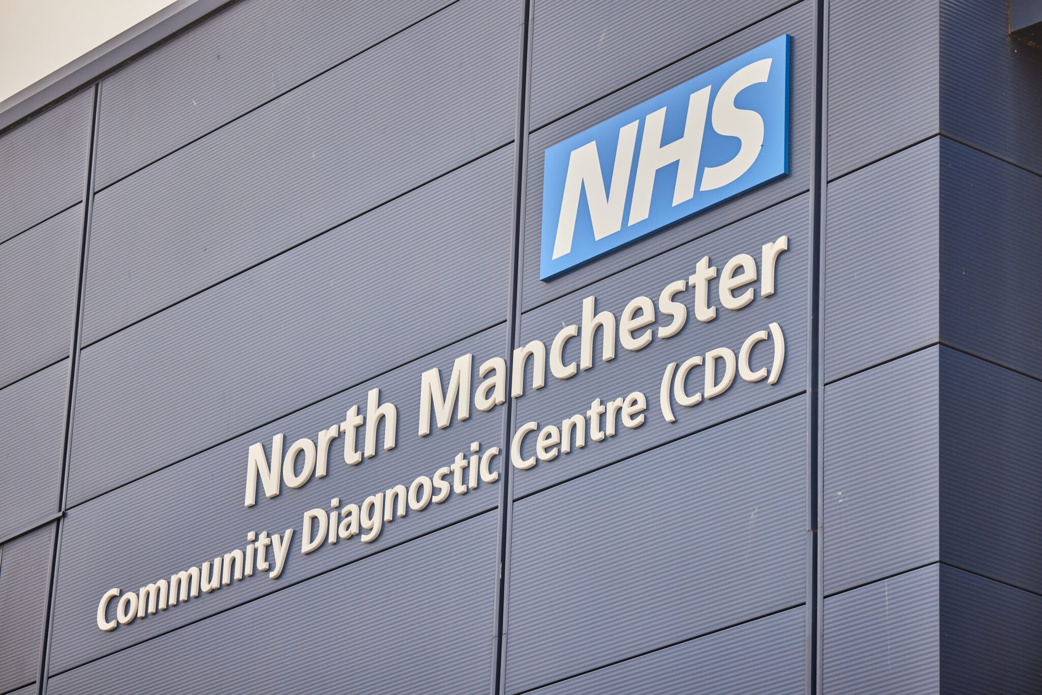 Health Secretary welcomes official opening of new North Manchester Unit ...